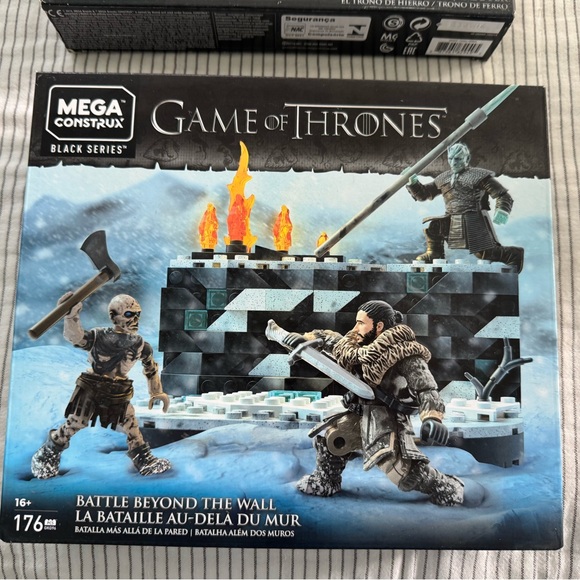 Mega Construx | Toys | Game Of Thrones Battle Beyond The Wall Mega ...